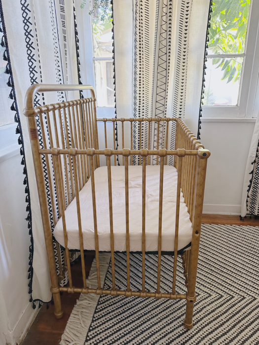 My Favorite Mini Cribs for Small Spaces - Horses & Heels